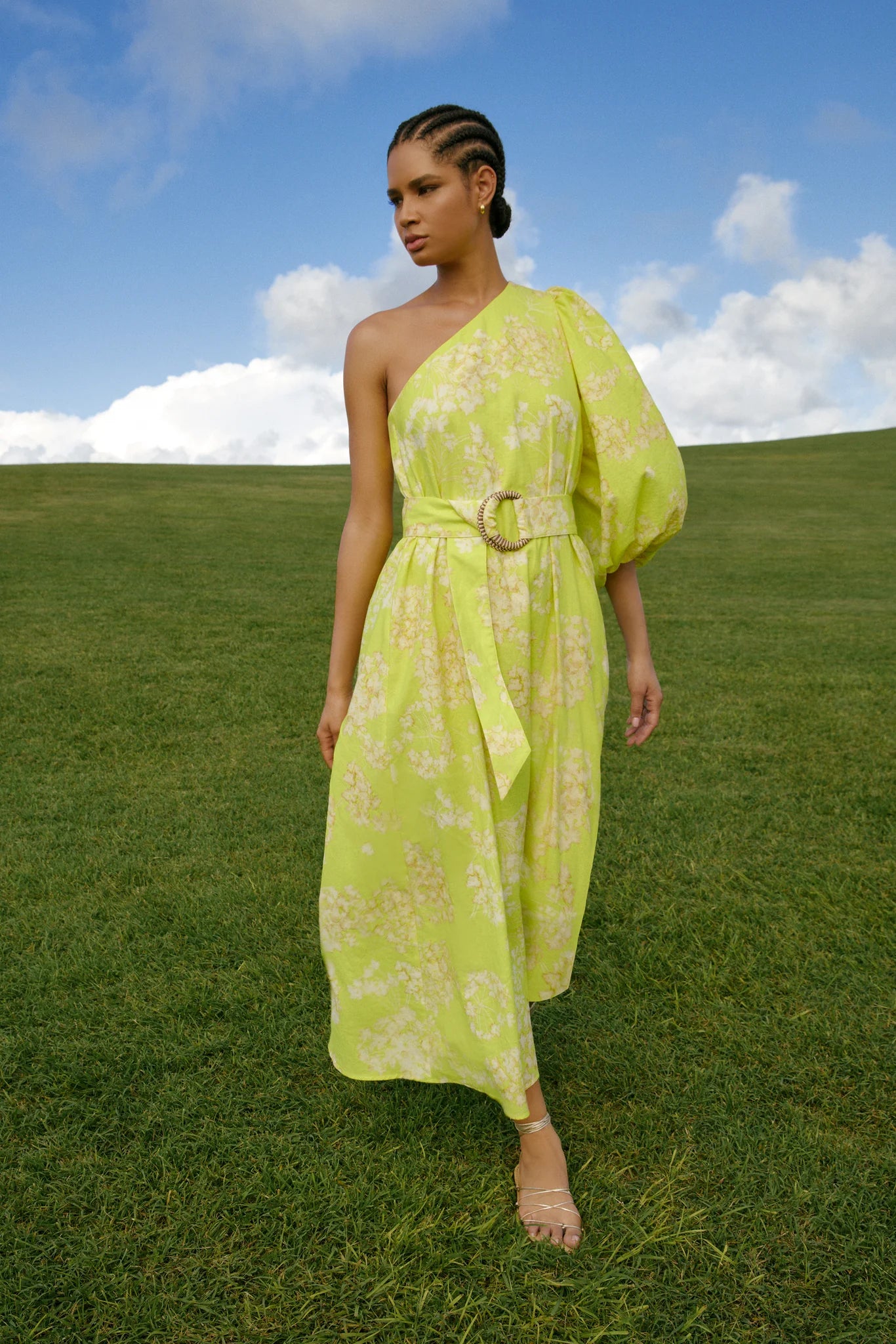 New Arrivals – Threads