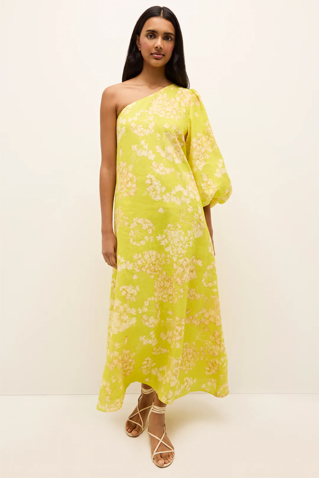 New Arrivals – Threads